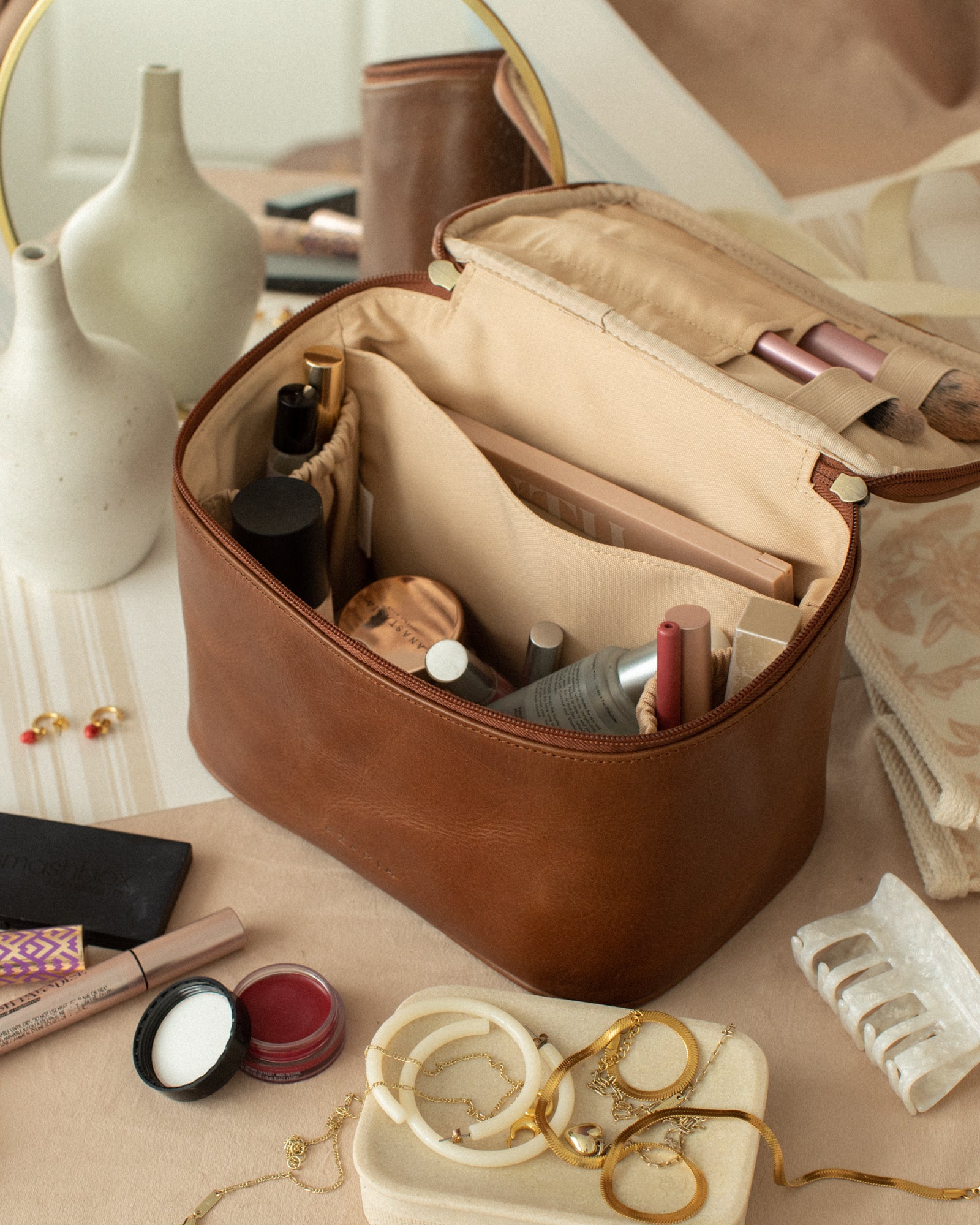 AZARIA | Luxe and Vegan Leather Handbags & Accessories